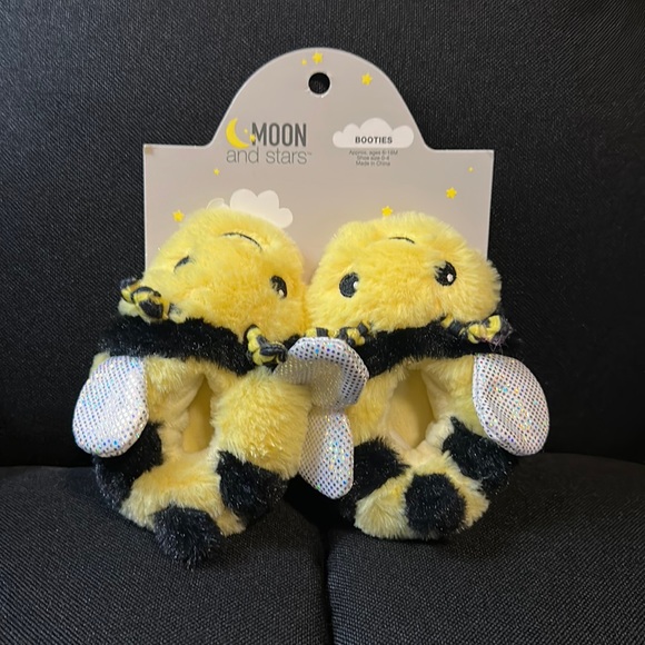 moon and stars | Shoes | Moon And Stars Bumblebee Booties 6 To 8 Months ...